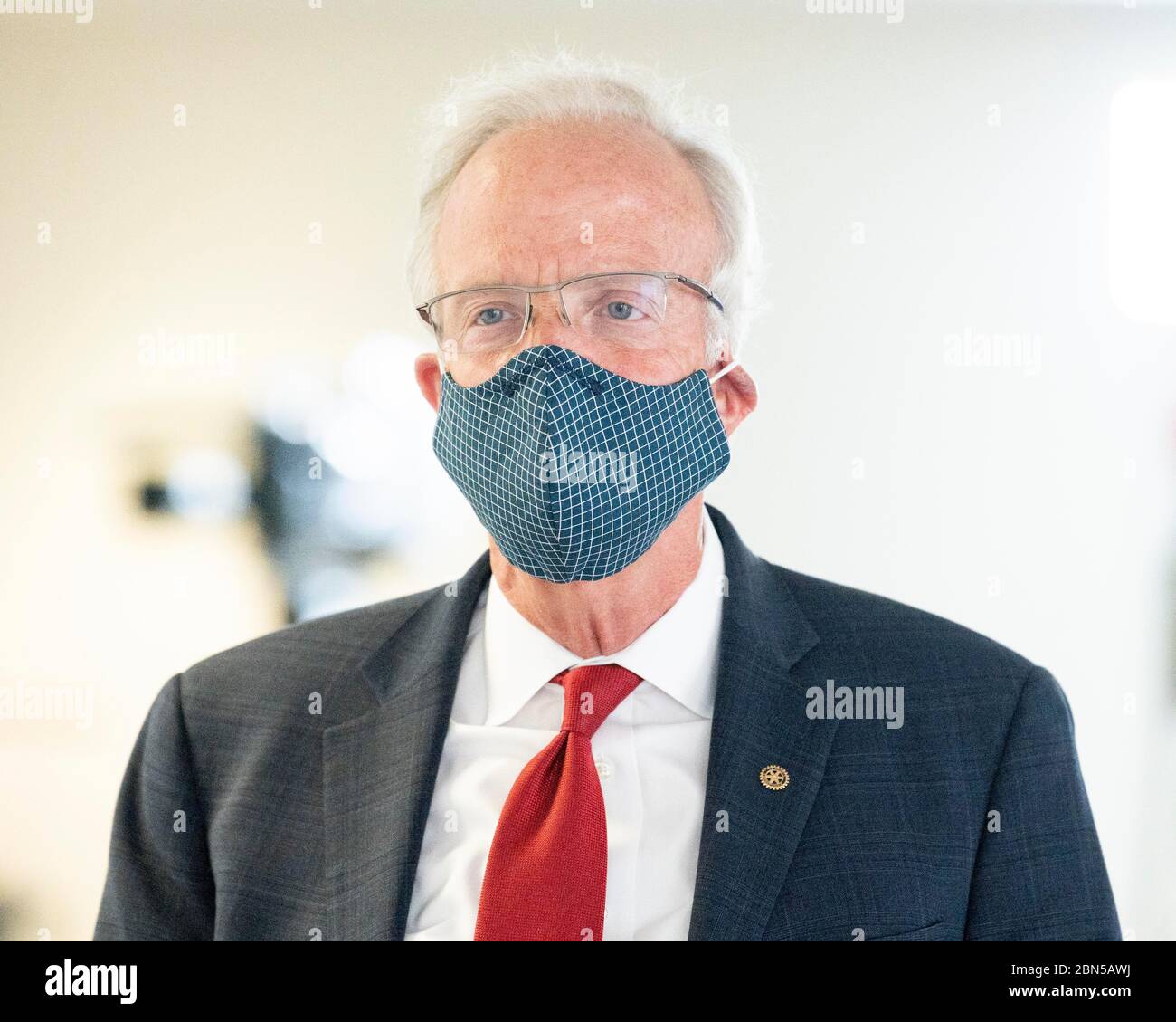 Senator moran hi-res stock photography and images - Alamy