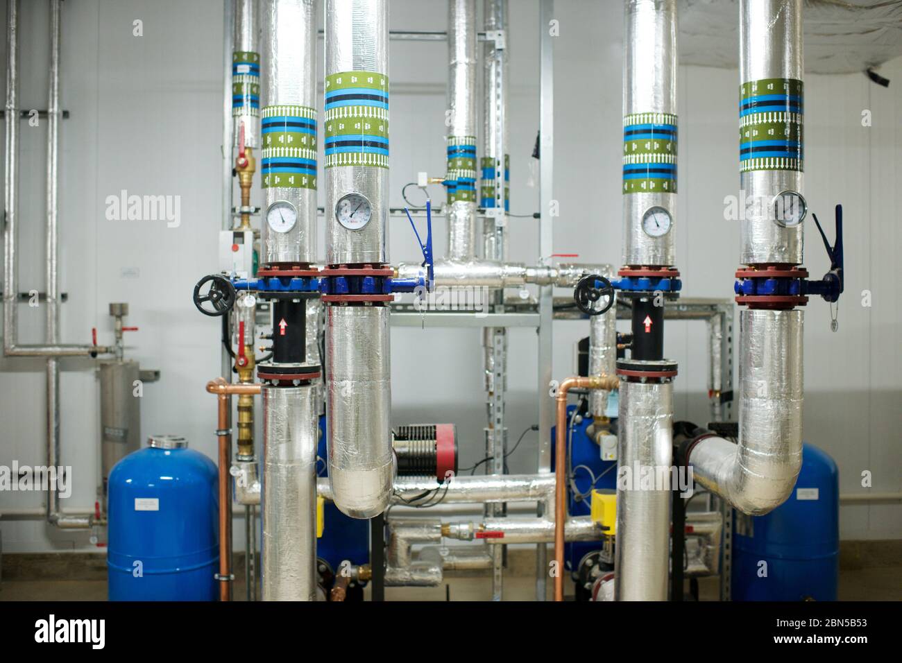Food manufacturing industry hi-res stock photography and images - Alamy