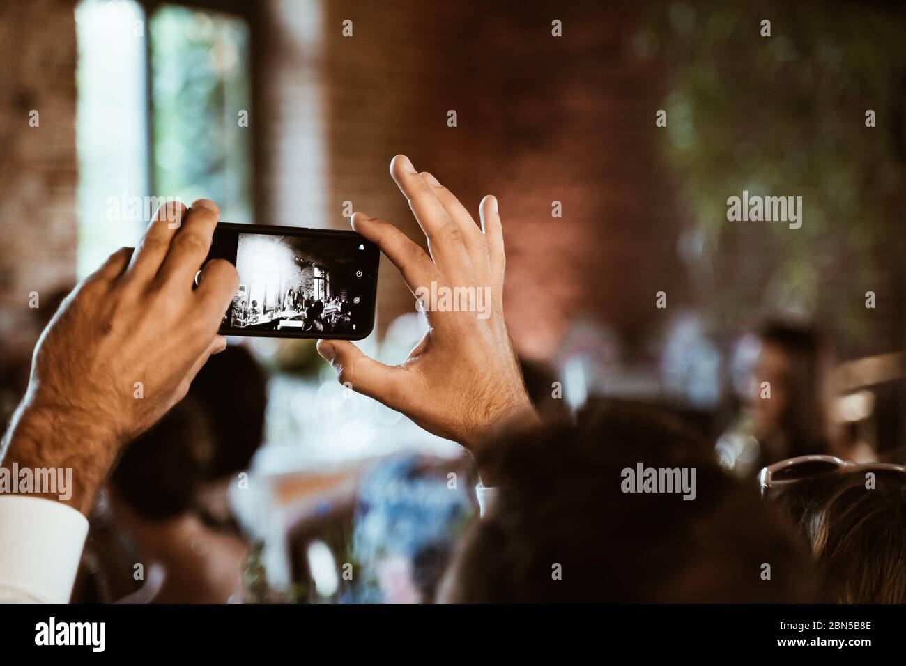 Filming phone close up hi-res stock photography and images - Alamy