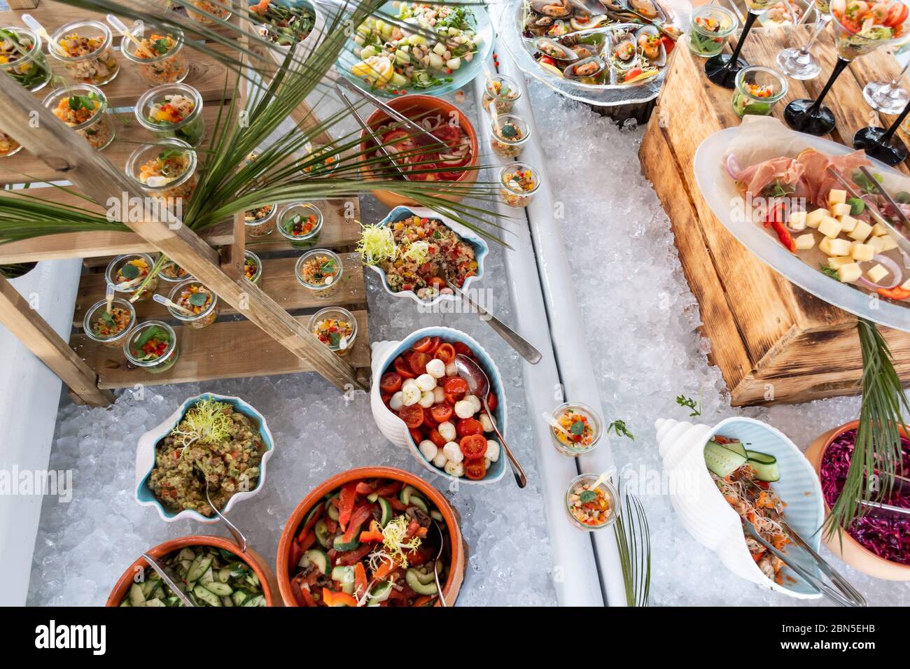 Luxury catering by the pool, food bloggers event, banquet, wedding ...
