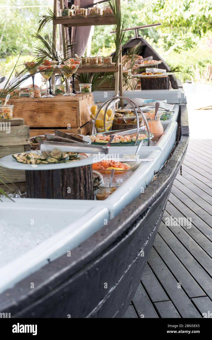 Luxury catering by the pool, food bloggers event, banquet, wedding ...