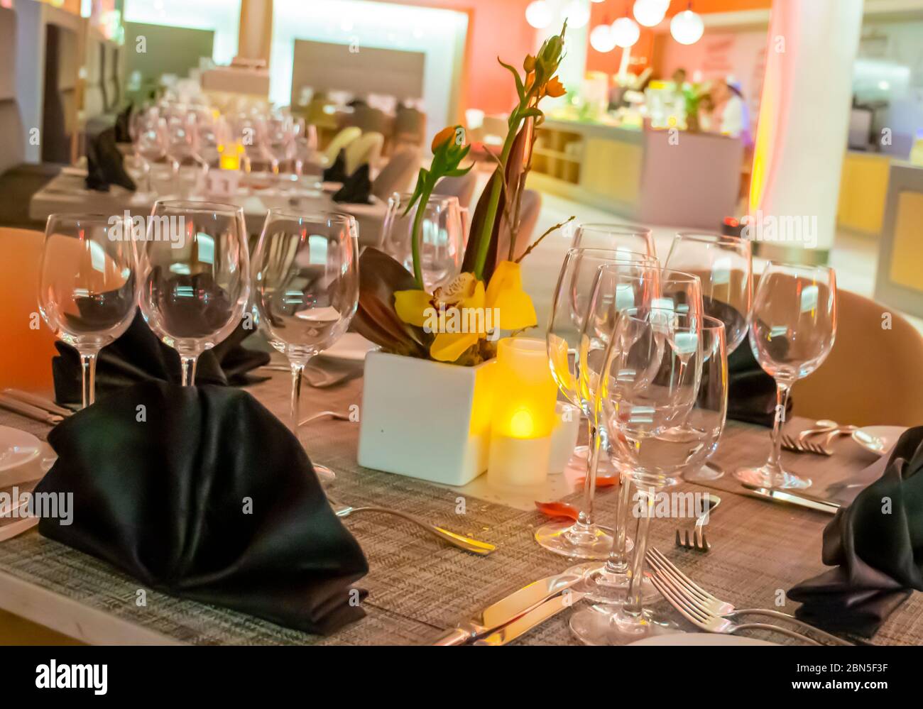 Intimate wedding decor hi-res stock photography and images - Alamy