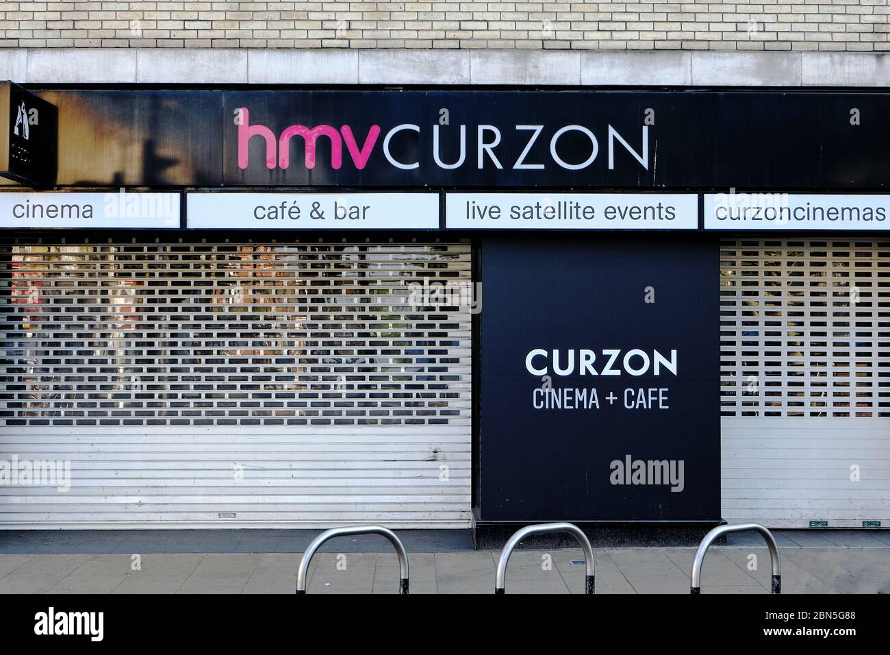 Curzon cinema wimbledon hi-res stock photography and images - Alamy