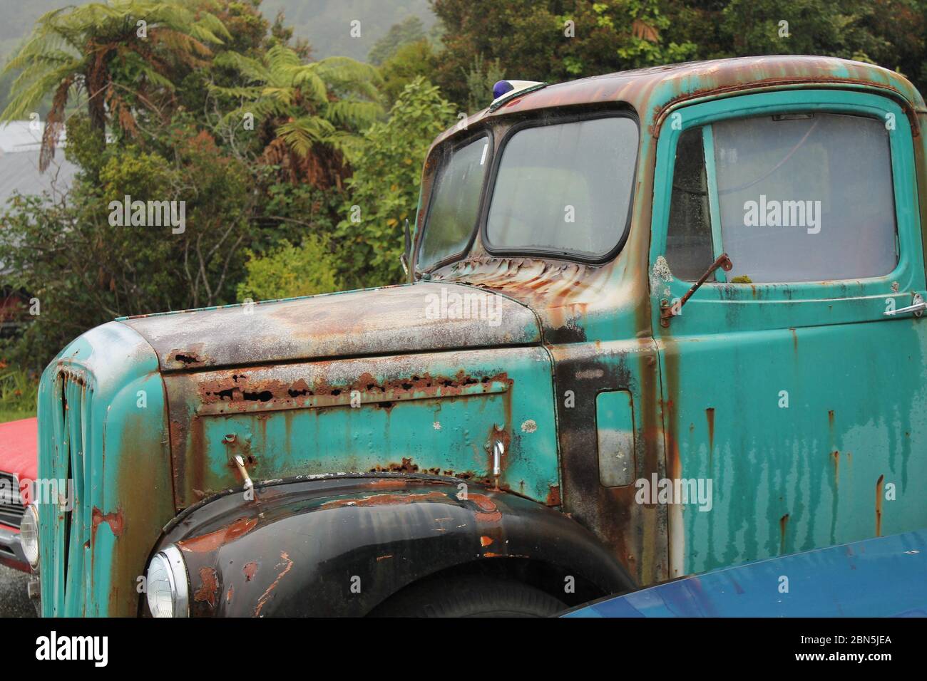 Rusty blue truck Stock Photo - Alamy