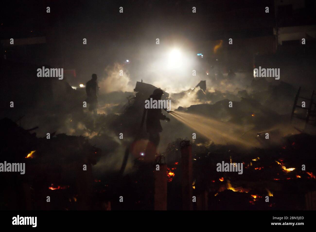 Firefighting cooling phase hi-res stock photography and images - Alamy