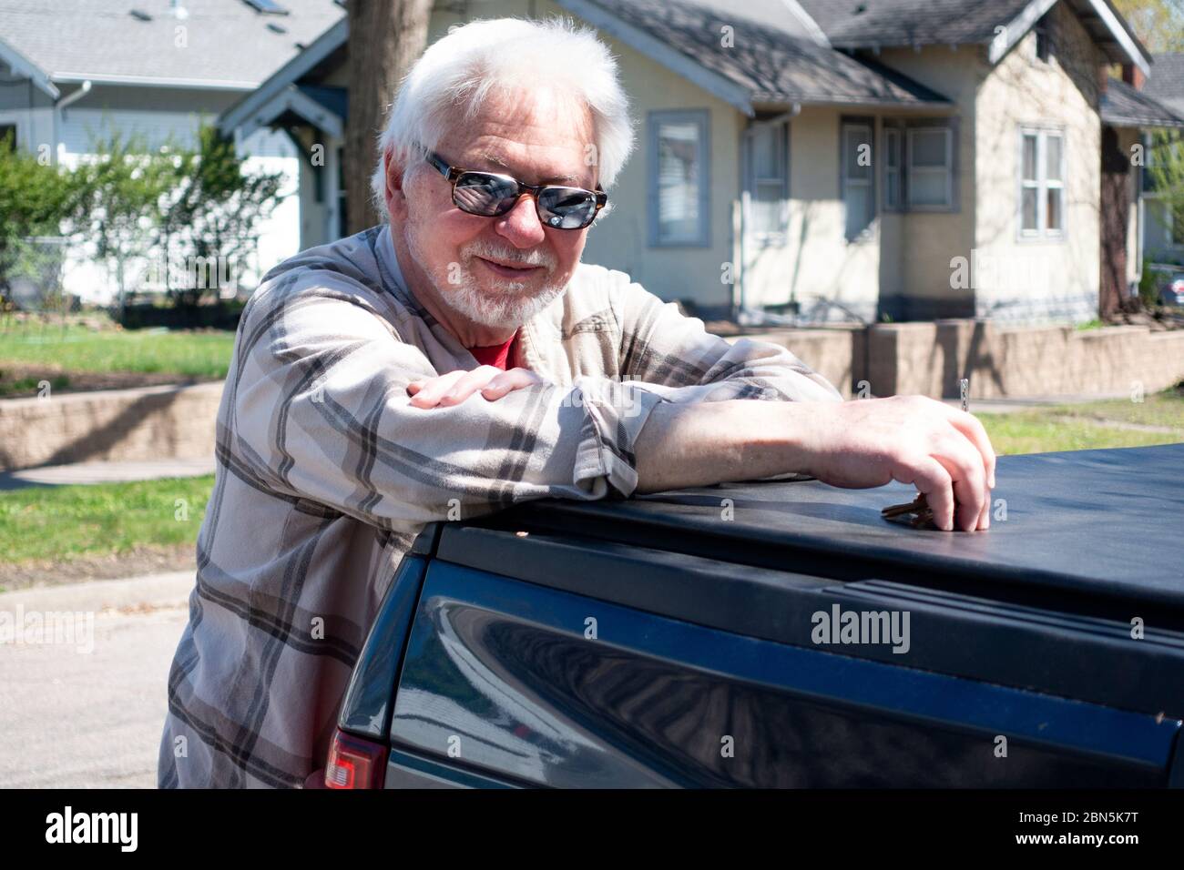 Rugged handsome man hi-res stock photography and images - Alamy