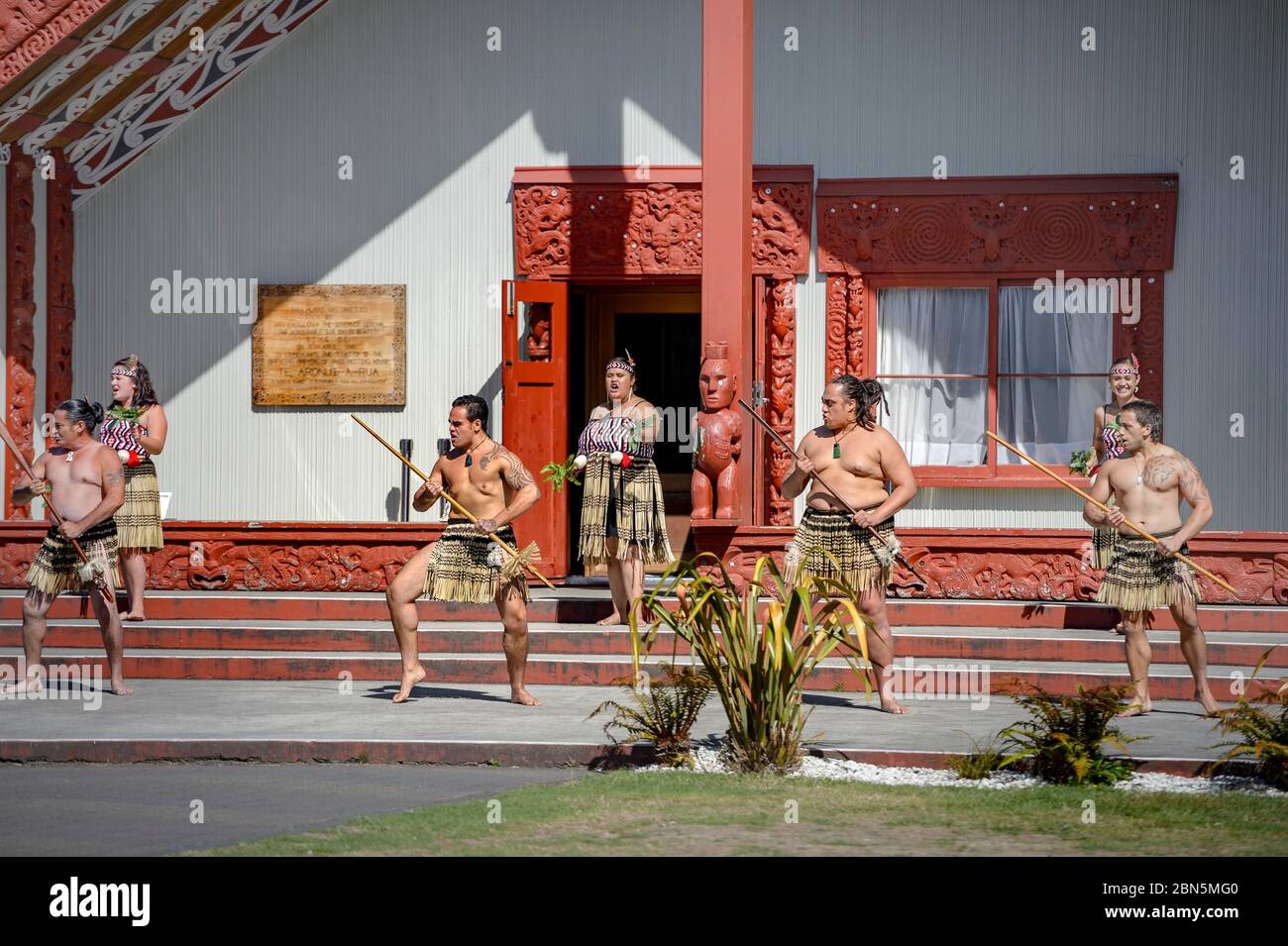 Powhiri hi-res stock photography and images - Alamy