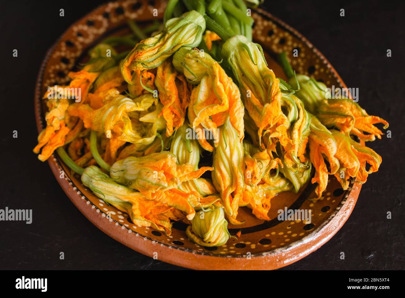 Flor de calabaza hi-res stock photography and images - Alamy