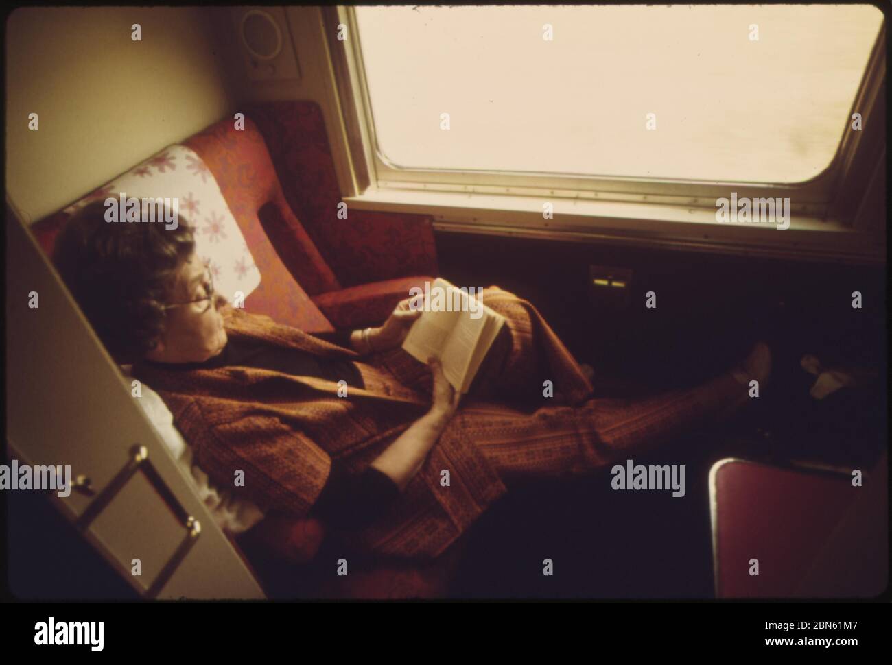 Train compartment historical hi-res stock photography and images - Alamy