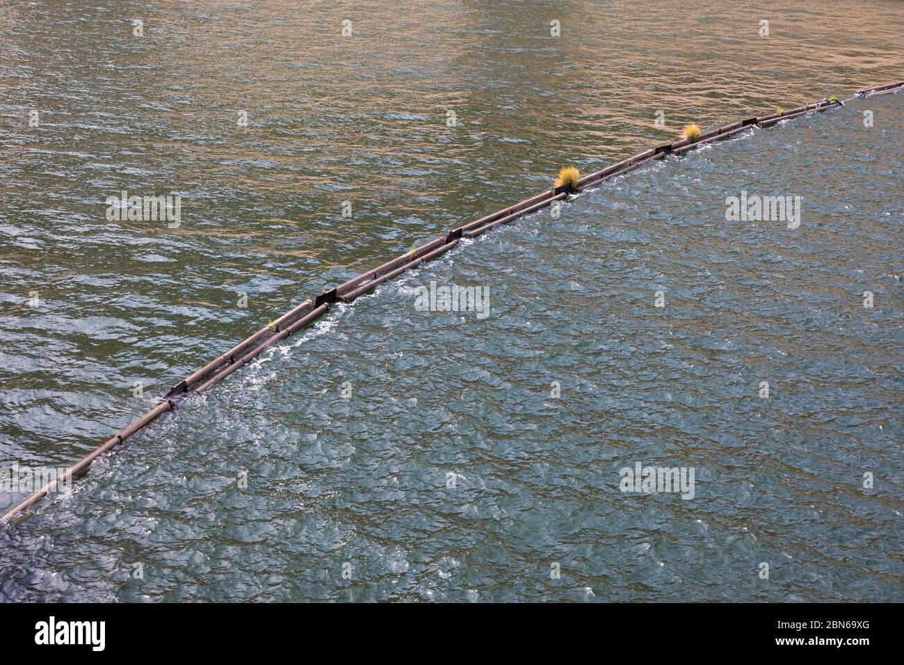 Lake Kariba dam, Zimbabwe Stock Photo - Alamy