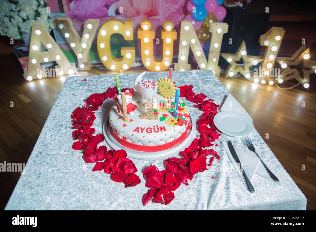 12 year old desk writing hi-res stock photography and images - Alamy