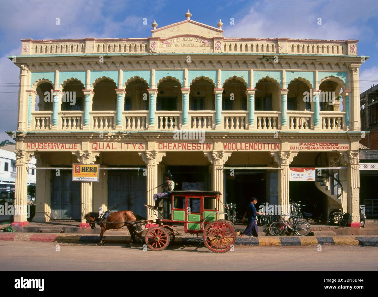 British colonial architecture burma hi-res stock photography and images ...