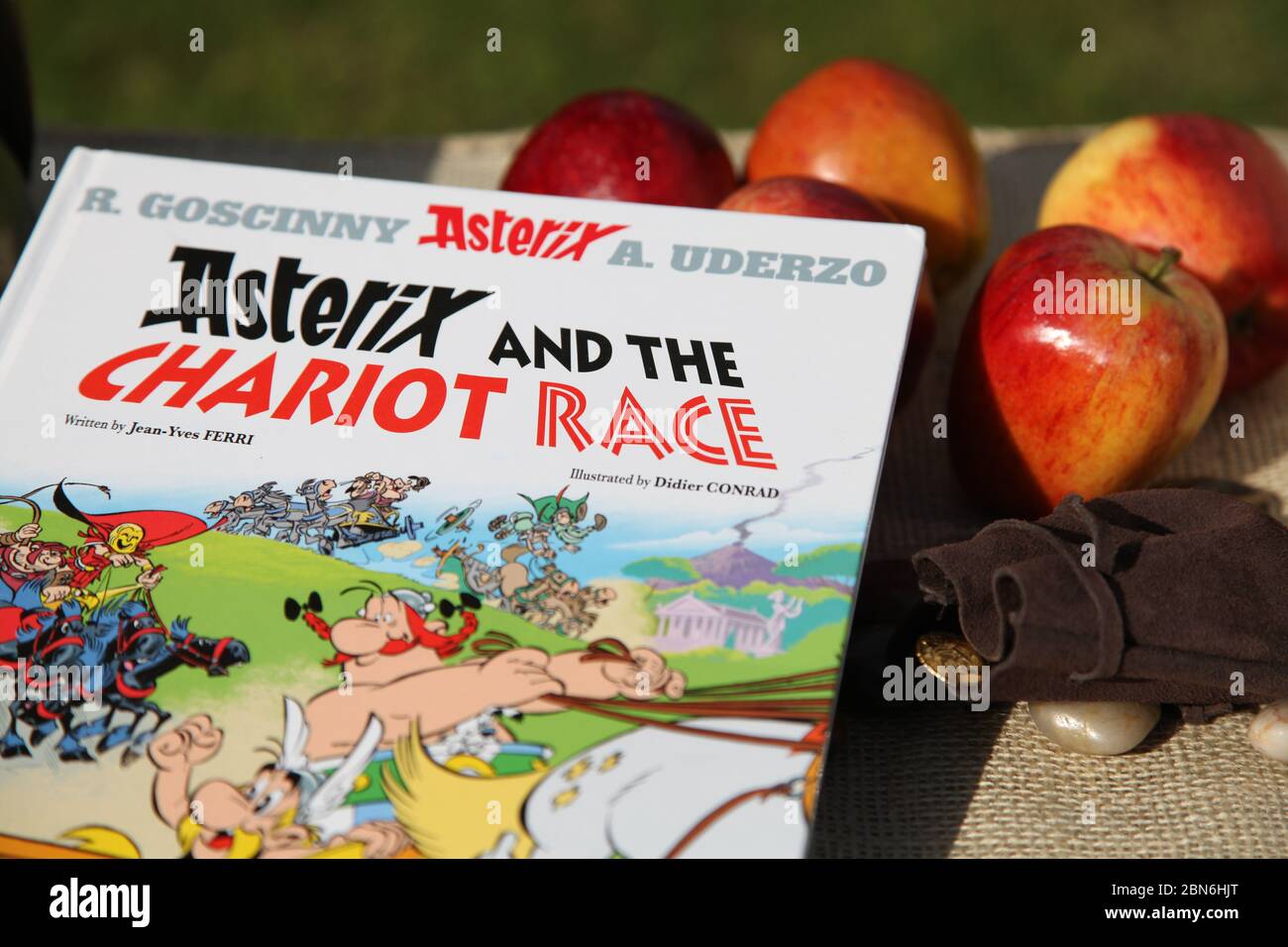 Asterix and the Chariot Race by Jean-Yves Ferri, Illustrated by Didier CONRAD, book cover ...