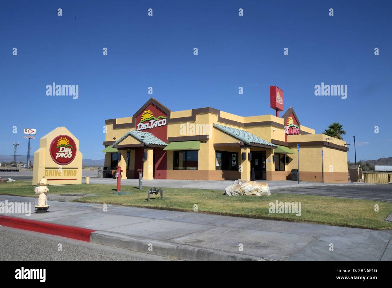 Del Taco fast rood restaurant is closed amid the global coronavirus ...