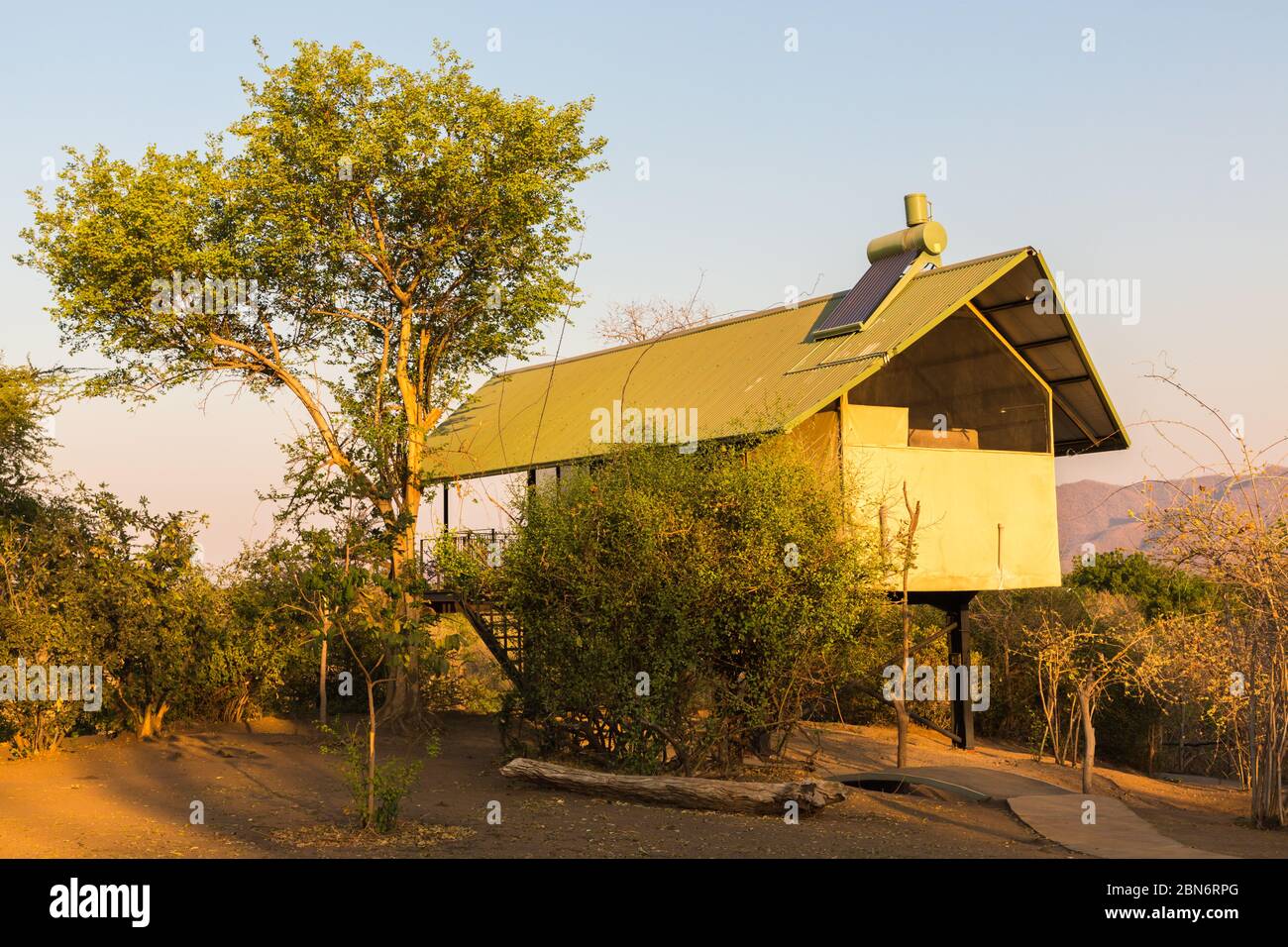 Shelter zimbabwe hi-res stock photography and images - Alamy