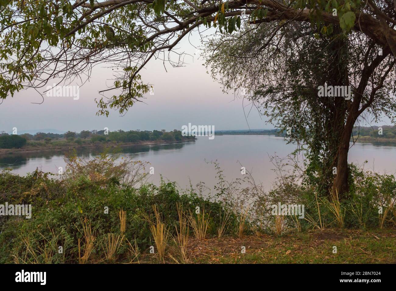 Lower zambezi national park view hi-res stock photography and images ...