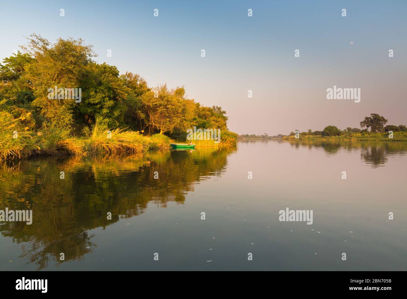 Lower zambezi national park hi-res stock photography and images - Alamy