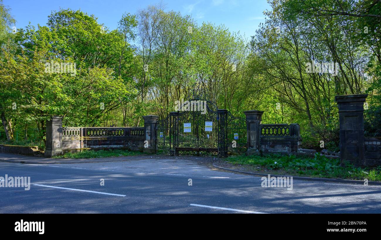 Grade II listed buildings - Entrance gates to former Worsley New Hall ...