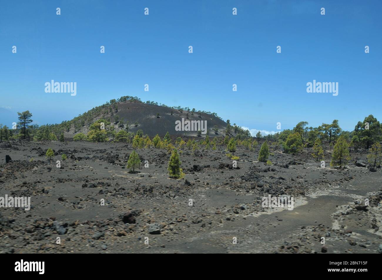 Cueva de la costa hi-res stock photography and images - Alamy