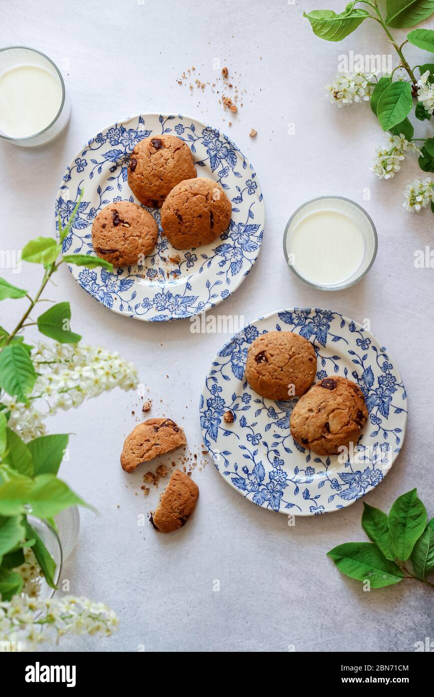 Flat lay shot hi-res stock photography and images - Alamy