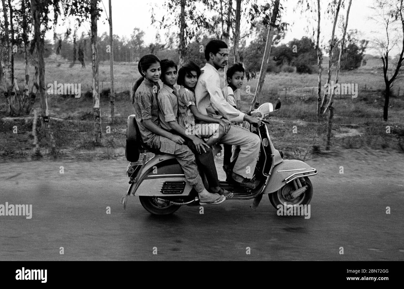 India family hi-res stock photography and images - Alamy