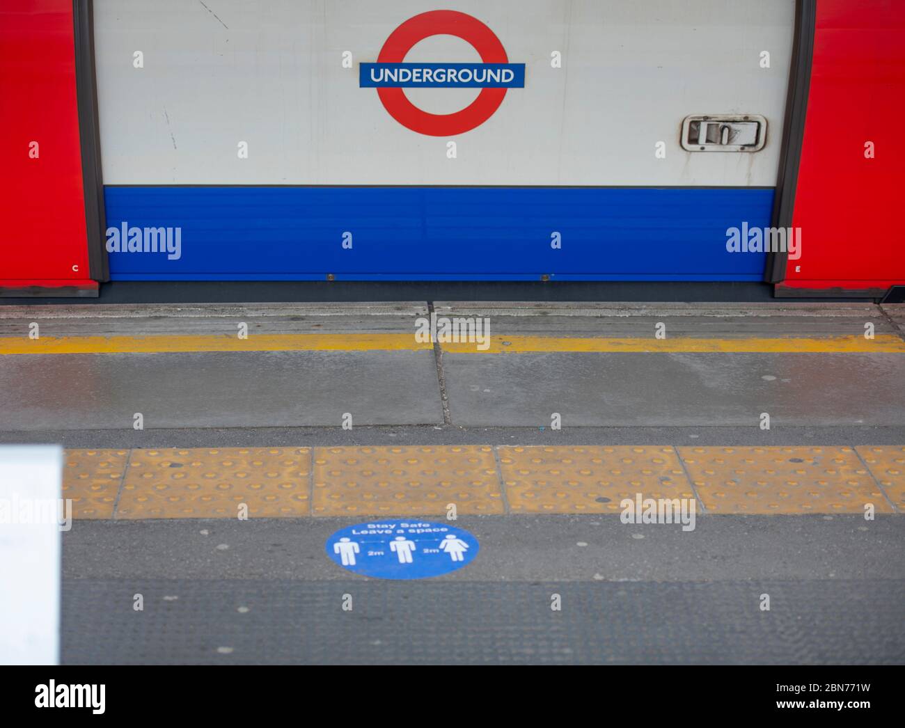 Wimbledon Underground Station High Resolution Stock Photography and ...
