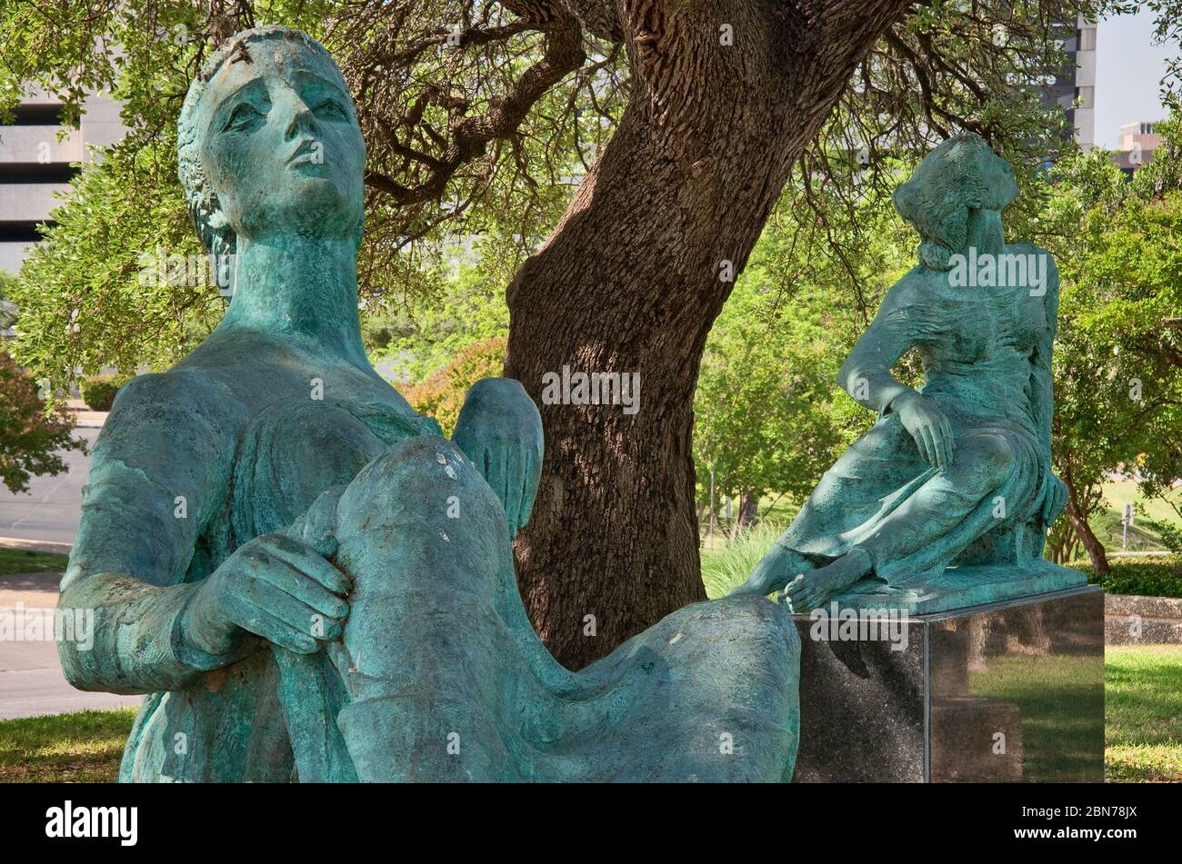 Three Muses sculptures by Charles Umlauf in Centennial Park near Frank ...