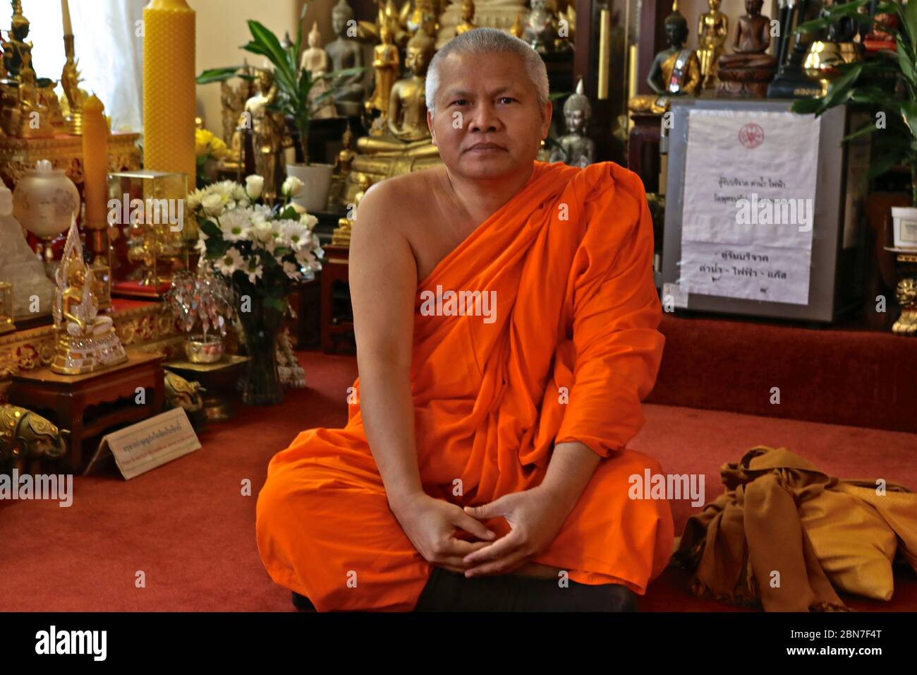 Wat Buddhapadipa ,Temple in London It was the first Buddhist temple to ...