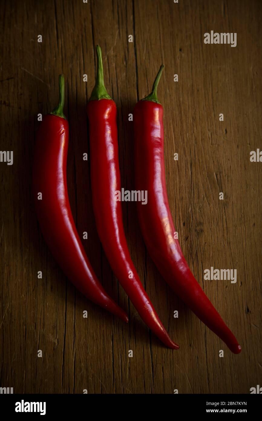 Italian red and green chillies Stock Photo - Alamy