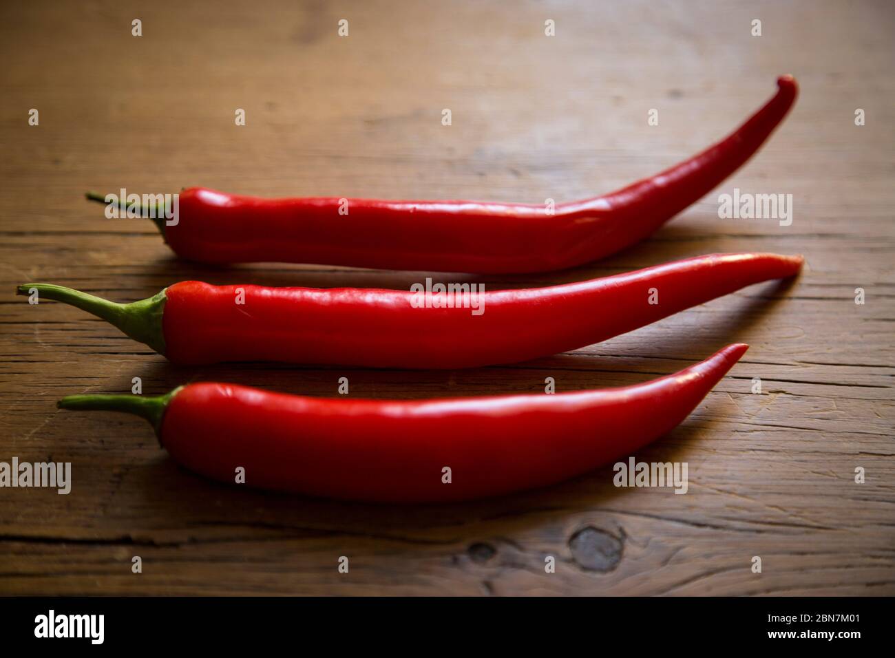 Italian red and green chillies Stock Photo - Alamy