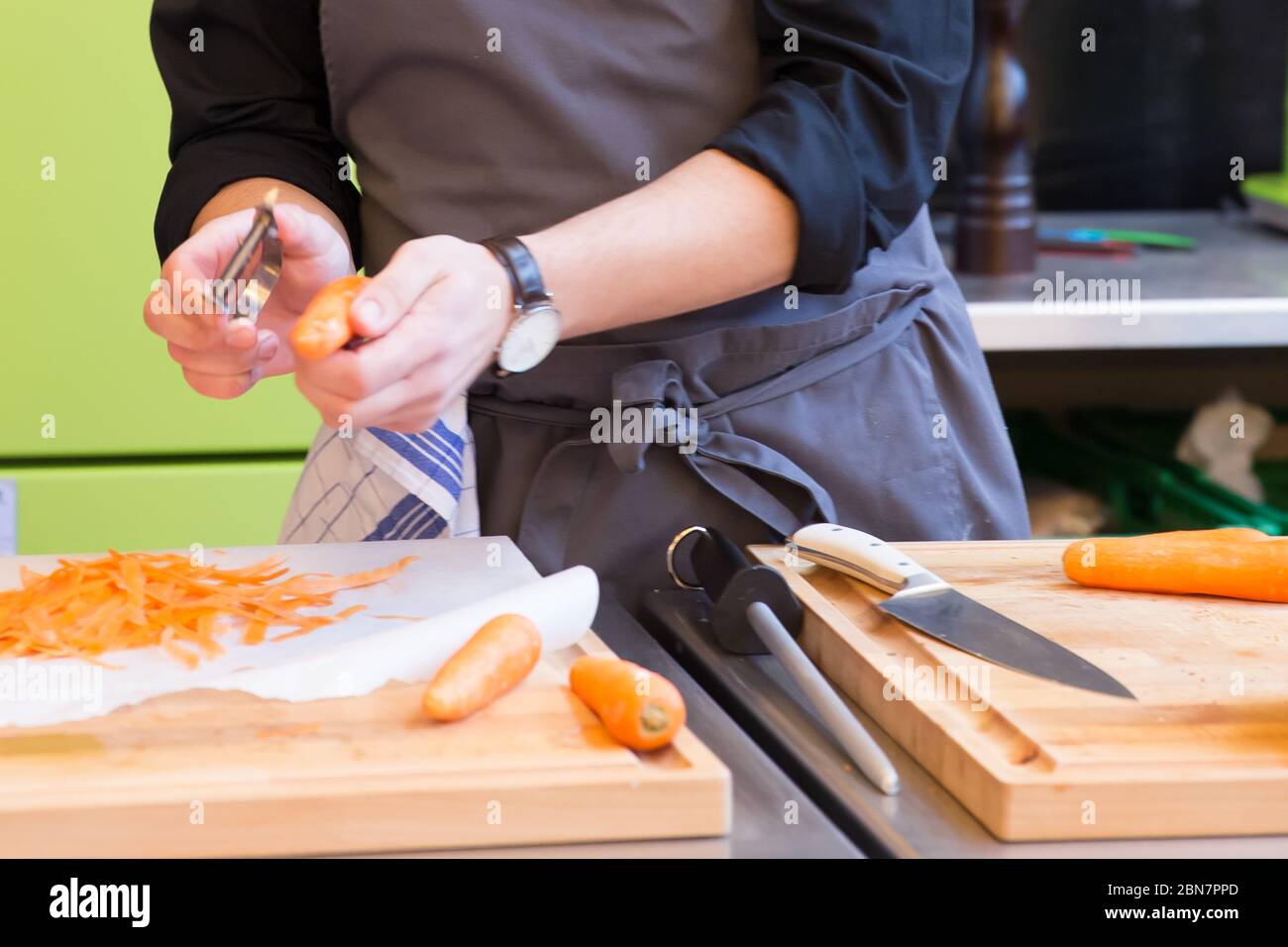 Sharpening carrot hi-res stock photography and images - Alamy