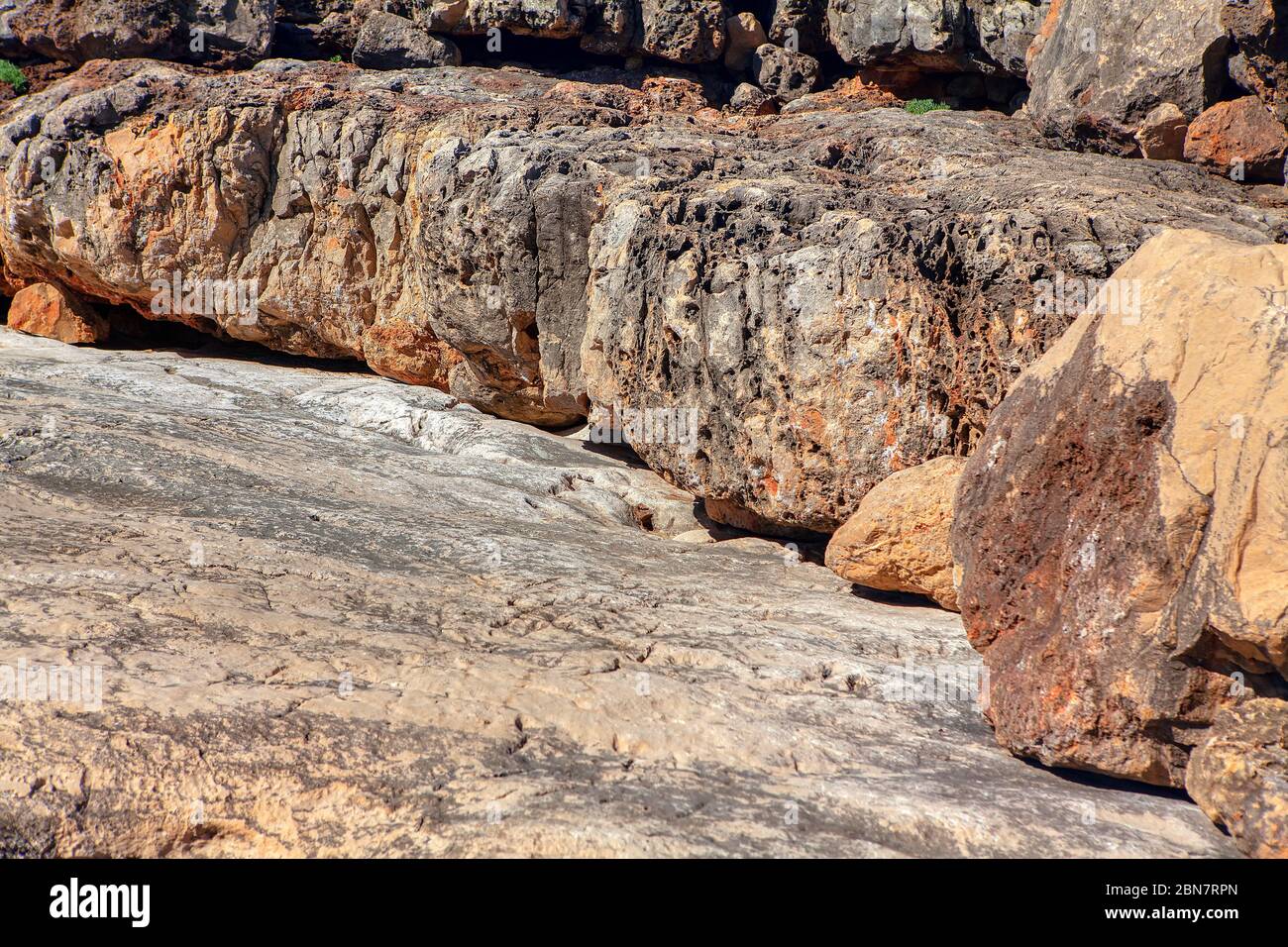 Sedimentary Rock Formation at Ocean Coast Stock Photo - Alamy