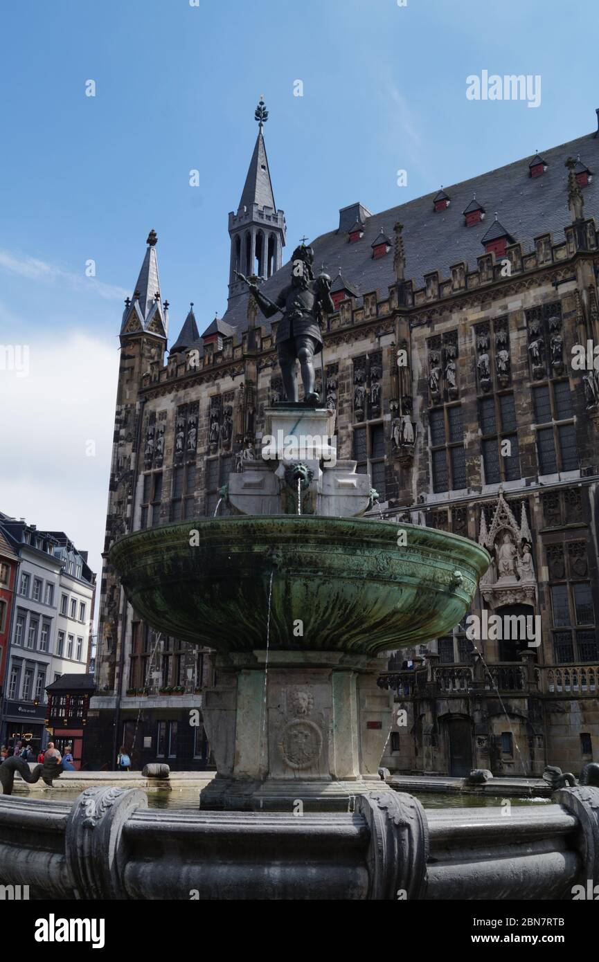 Charlemagne Aachen Statue High Resolution Stock Photography and Images ...