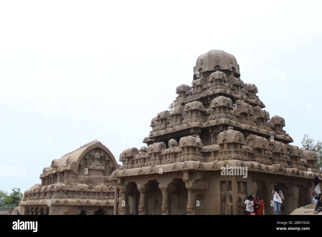 TEMPLES OF MAHABALIPURAM Stock Photo - Alamy