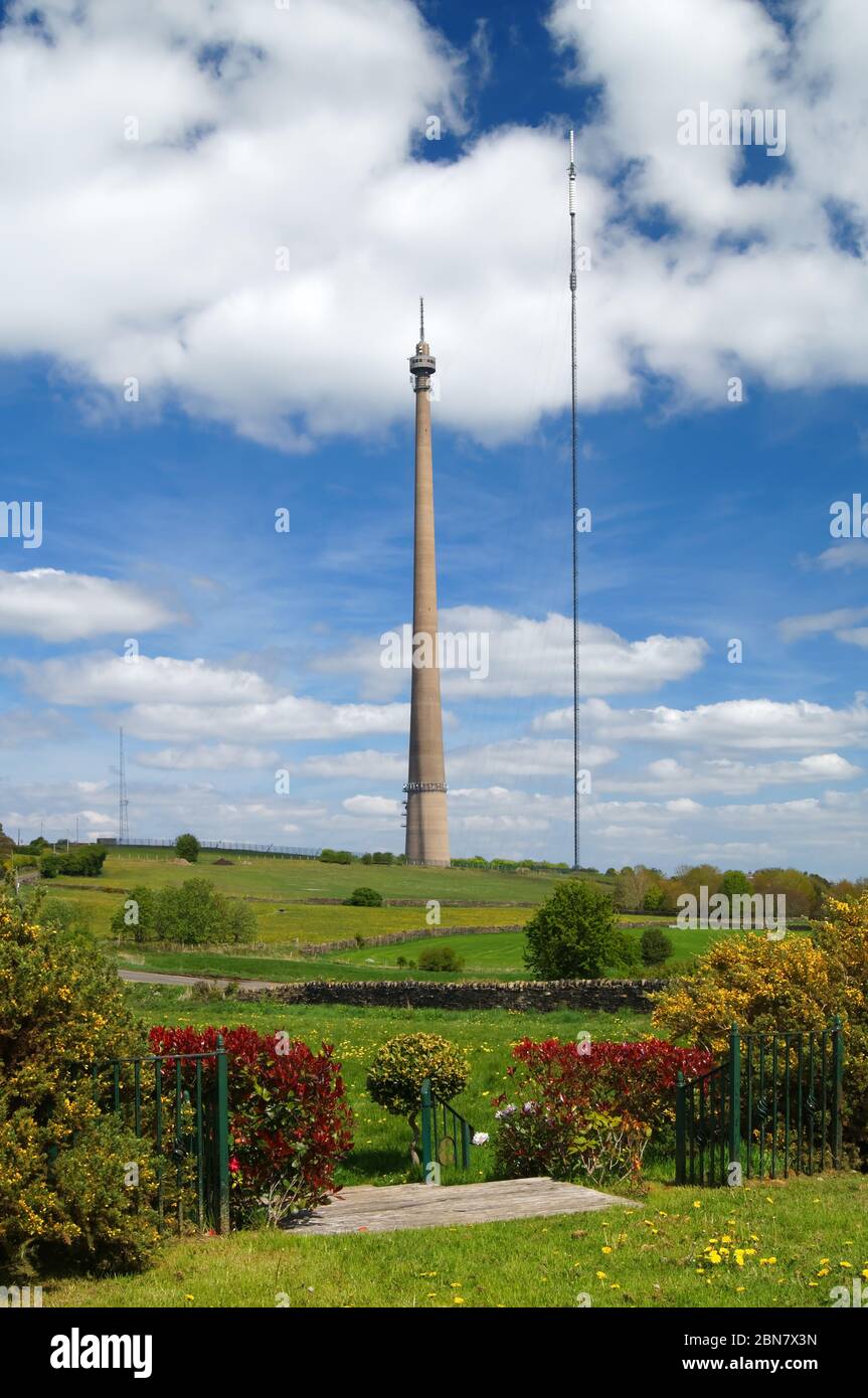 Arqiva emley moor tower hi-res stock photography and images - Alamy