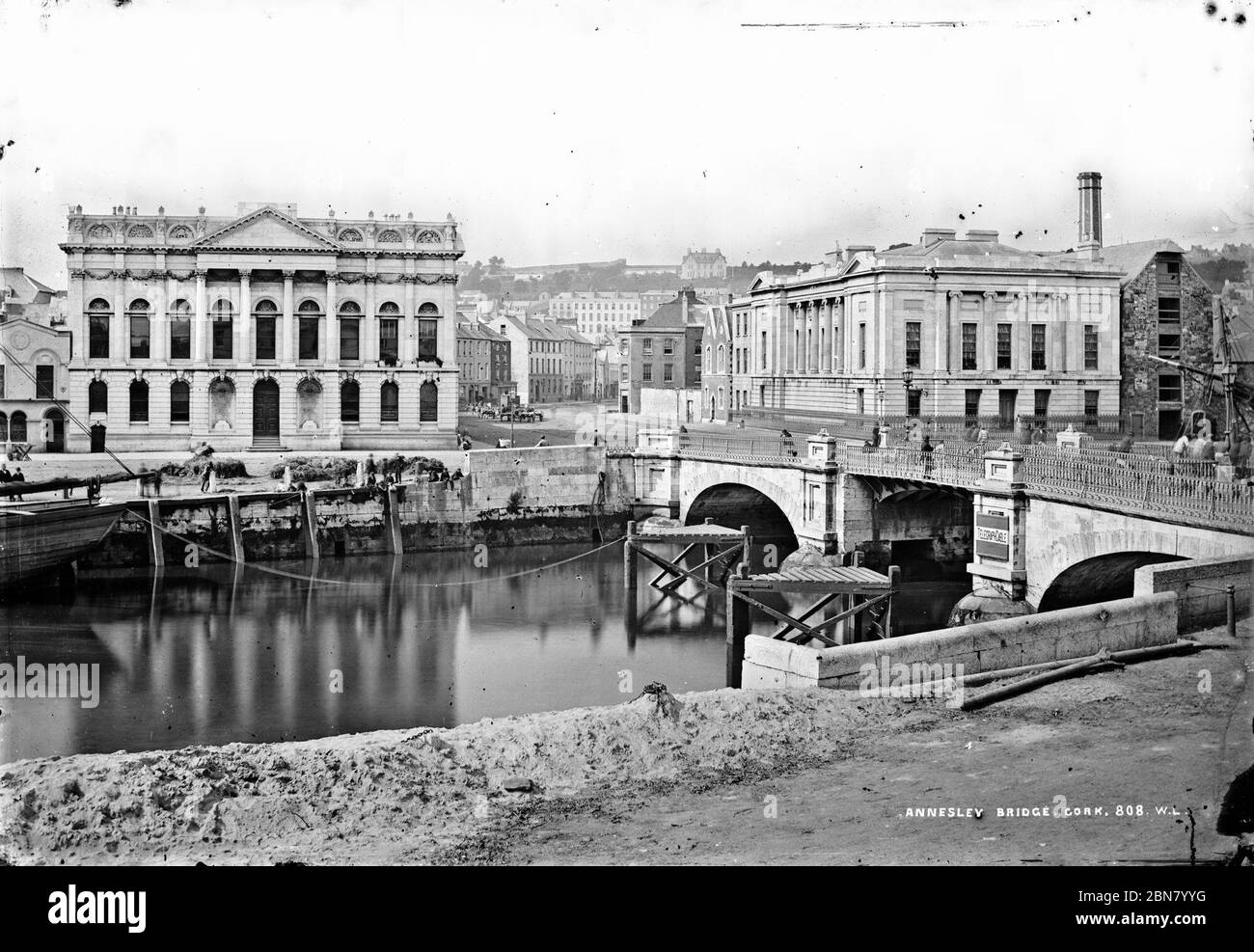 Cork black bridge hi-res stock photography and images - Alamy