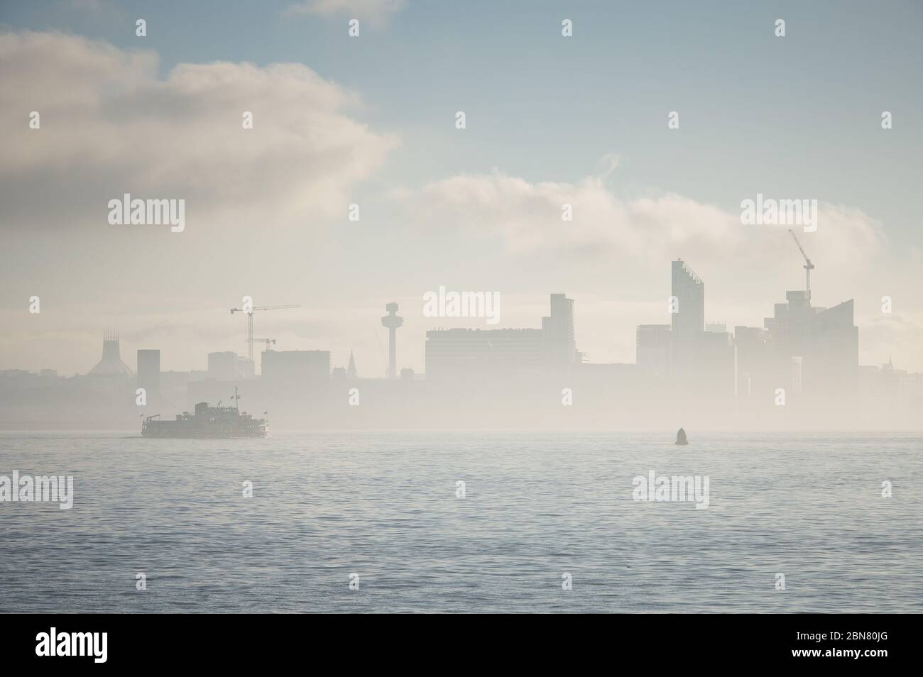 Liverpool liver building in the fog hi-res stock photography and images ...