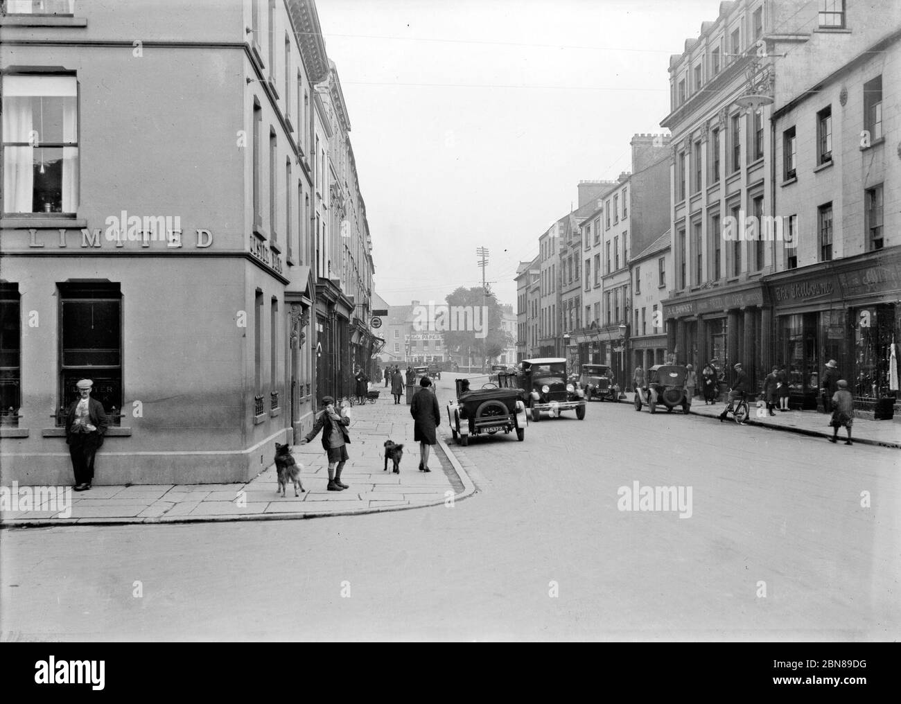 1940s street ireland hi-res stock photography and images - Alamy