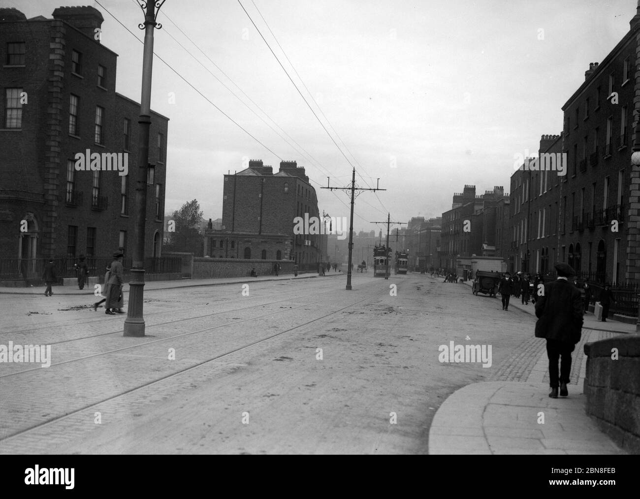 Cars trams and pedestrians hi-res stock photography and images - Alamy