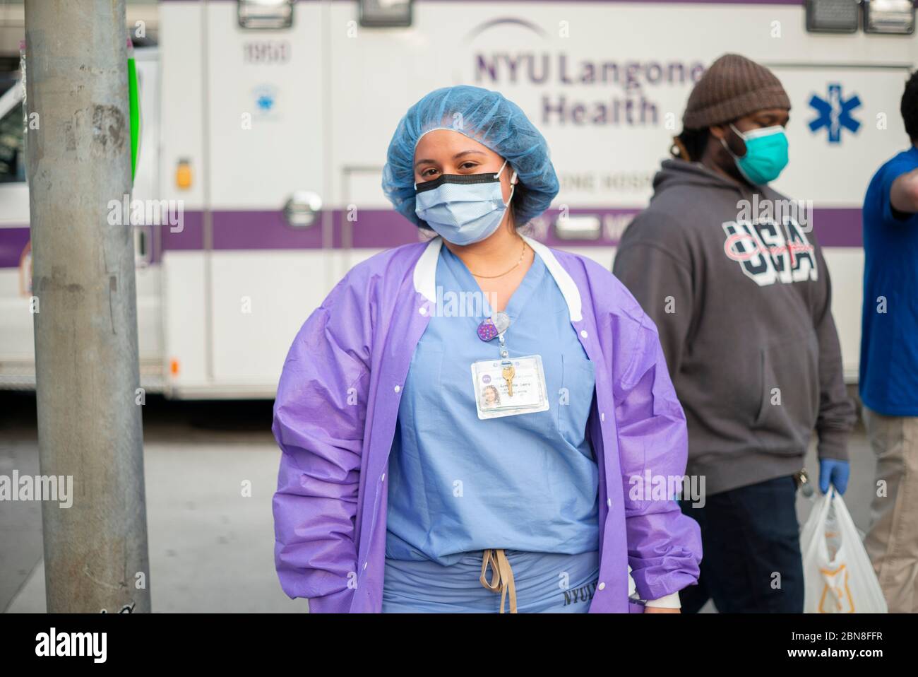 Caring police officers hi-res stock photography and images - Alamy