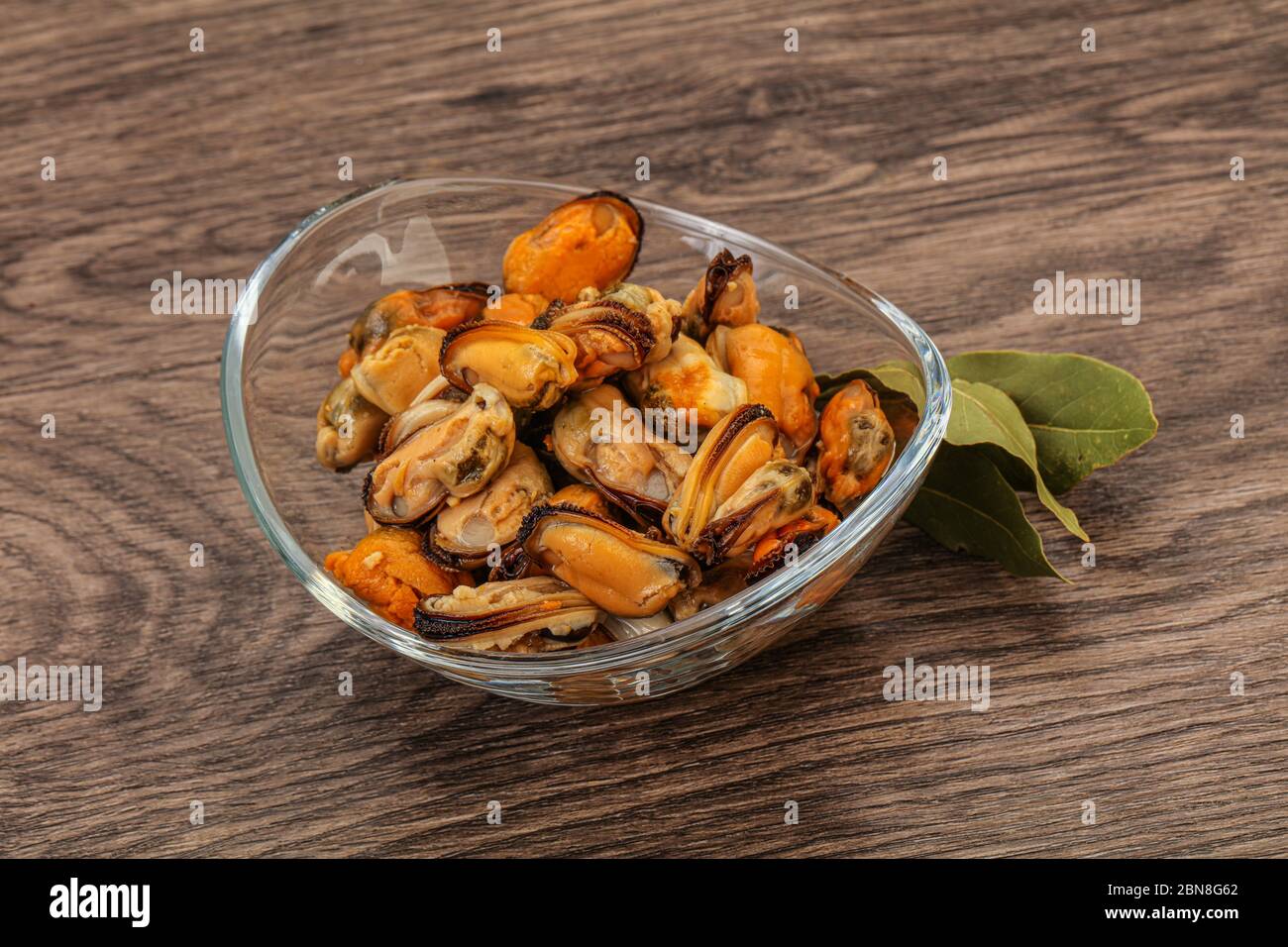 Pickled mussels with spices in the bowl Stock Photo - Alamy