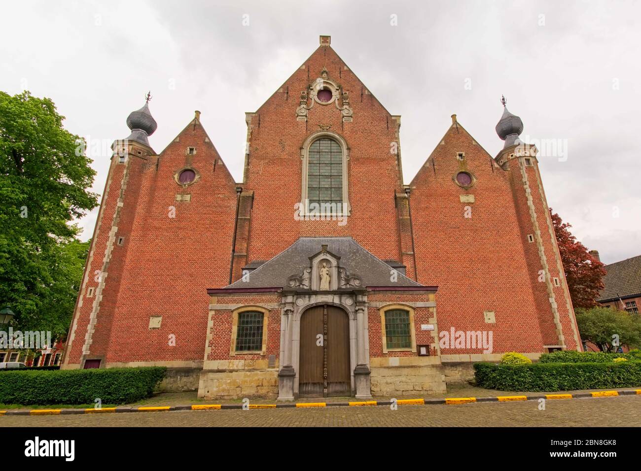 Saint johns anglican church hi-res stock photography and images - Alamy