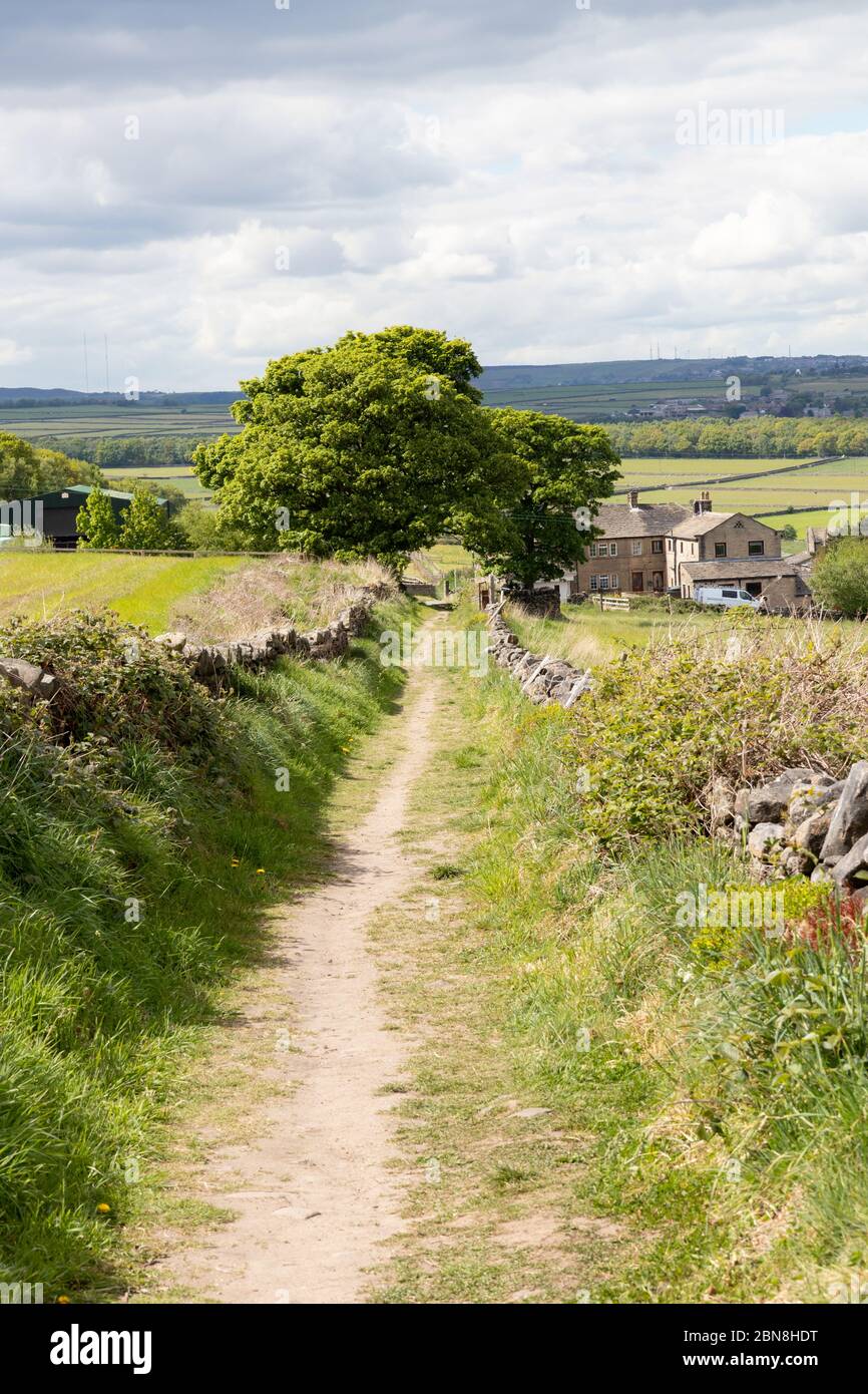 Holme valley west yorkshire hi-res stock photography and images - Alamy