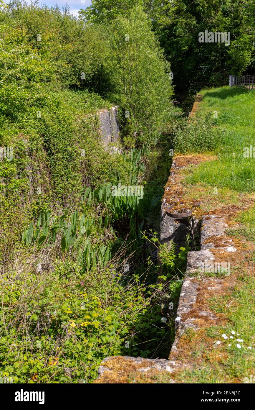 The Thames Path is a National Trail following the River Thames from its ...