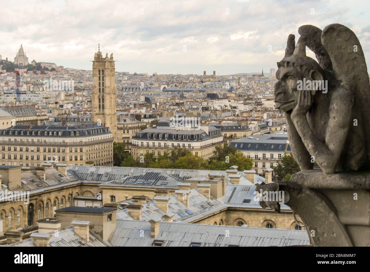 Grotesque architecture hi-res stock photography and images - Alamy