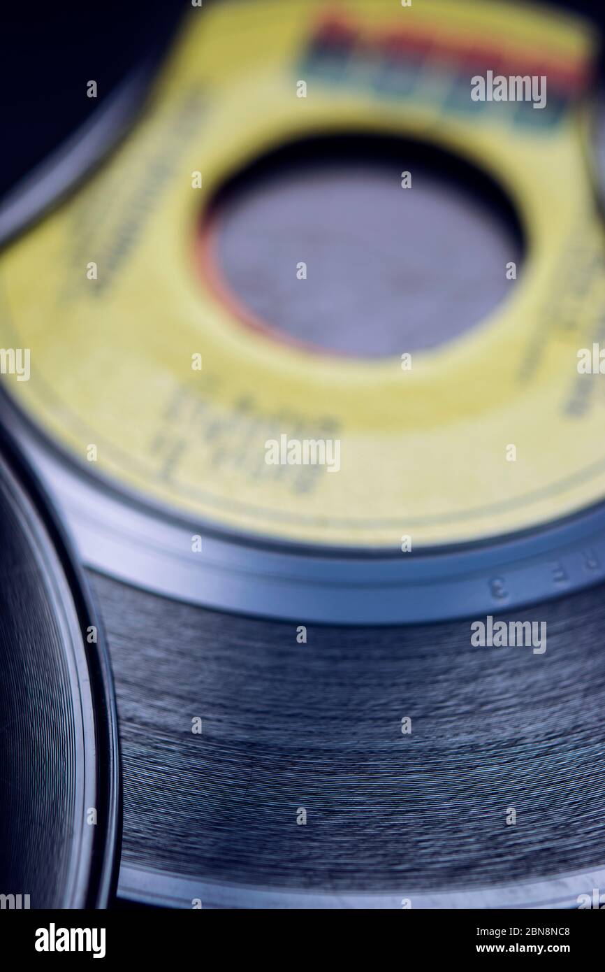 Pile of seven inch vinyl records Stock Photo - Alamy