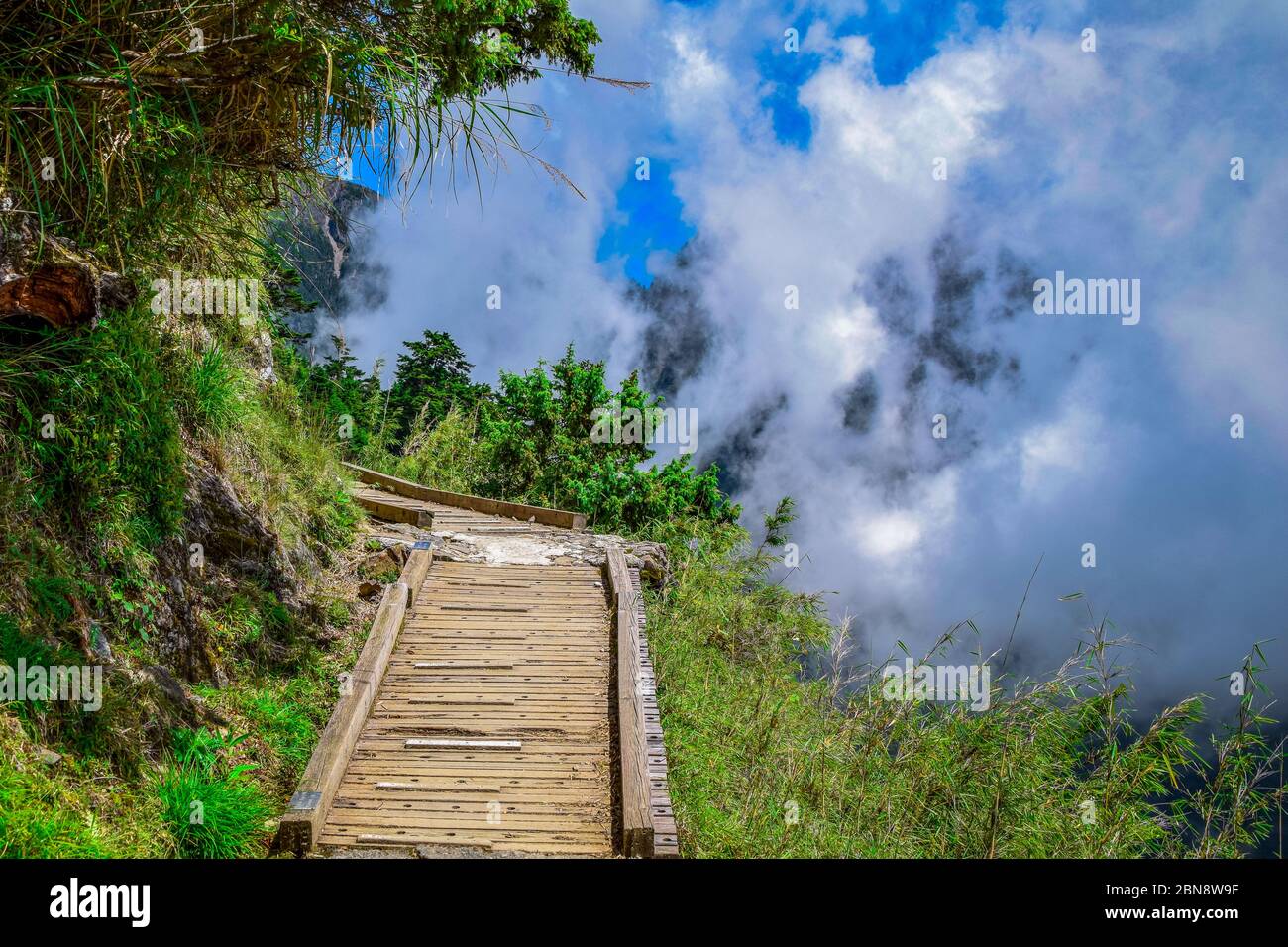 Mt.Jade Mountain/Yushan Landscape - The Highest Mountain on Taiwan ...