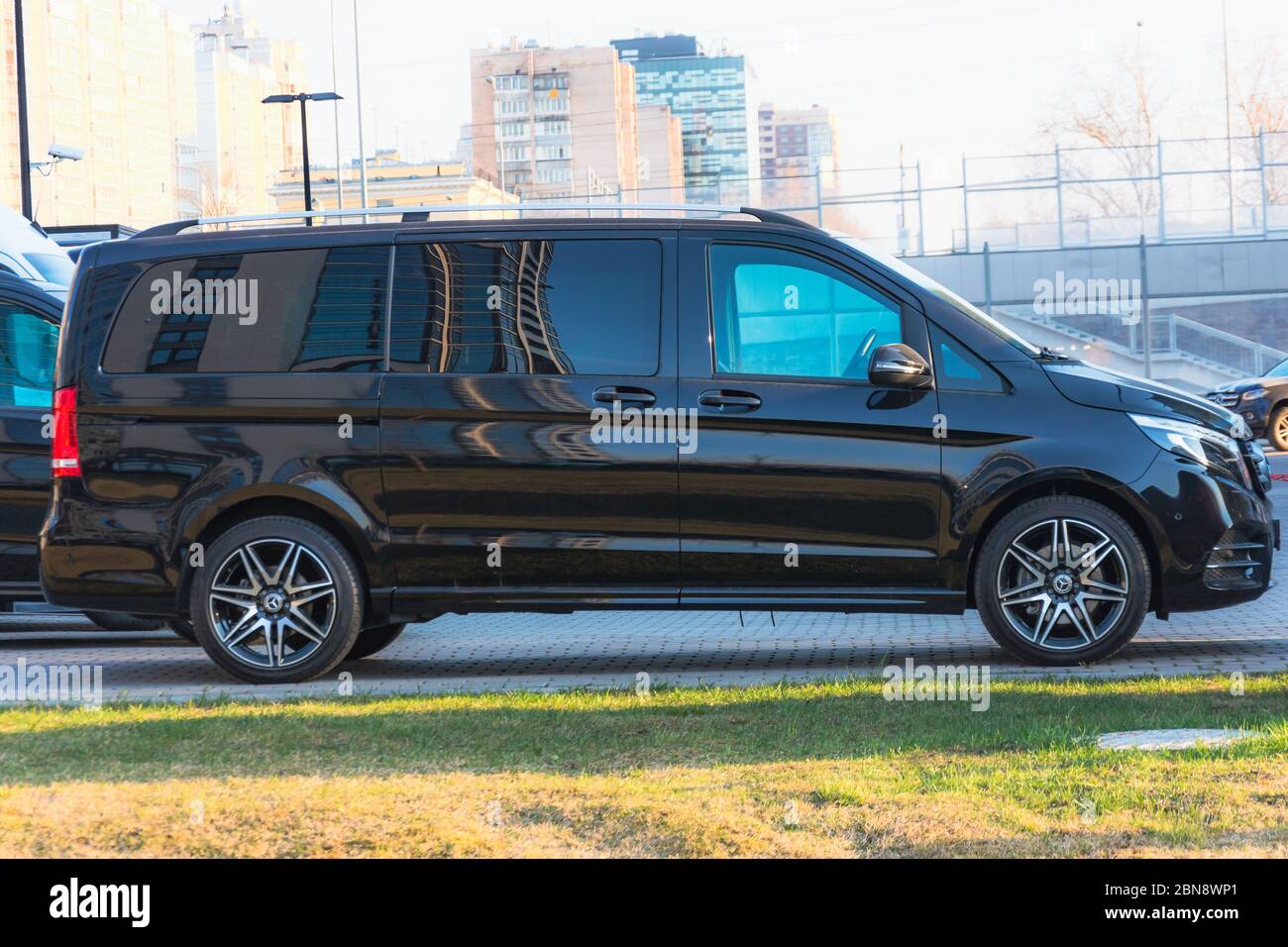 Luxury Minivan Mercedes