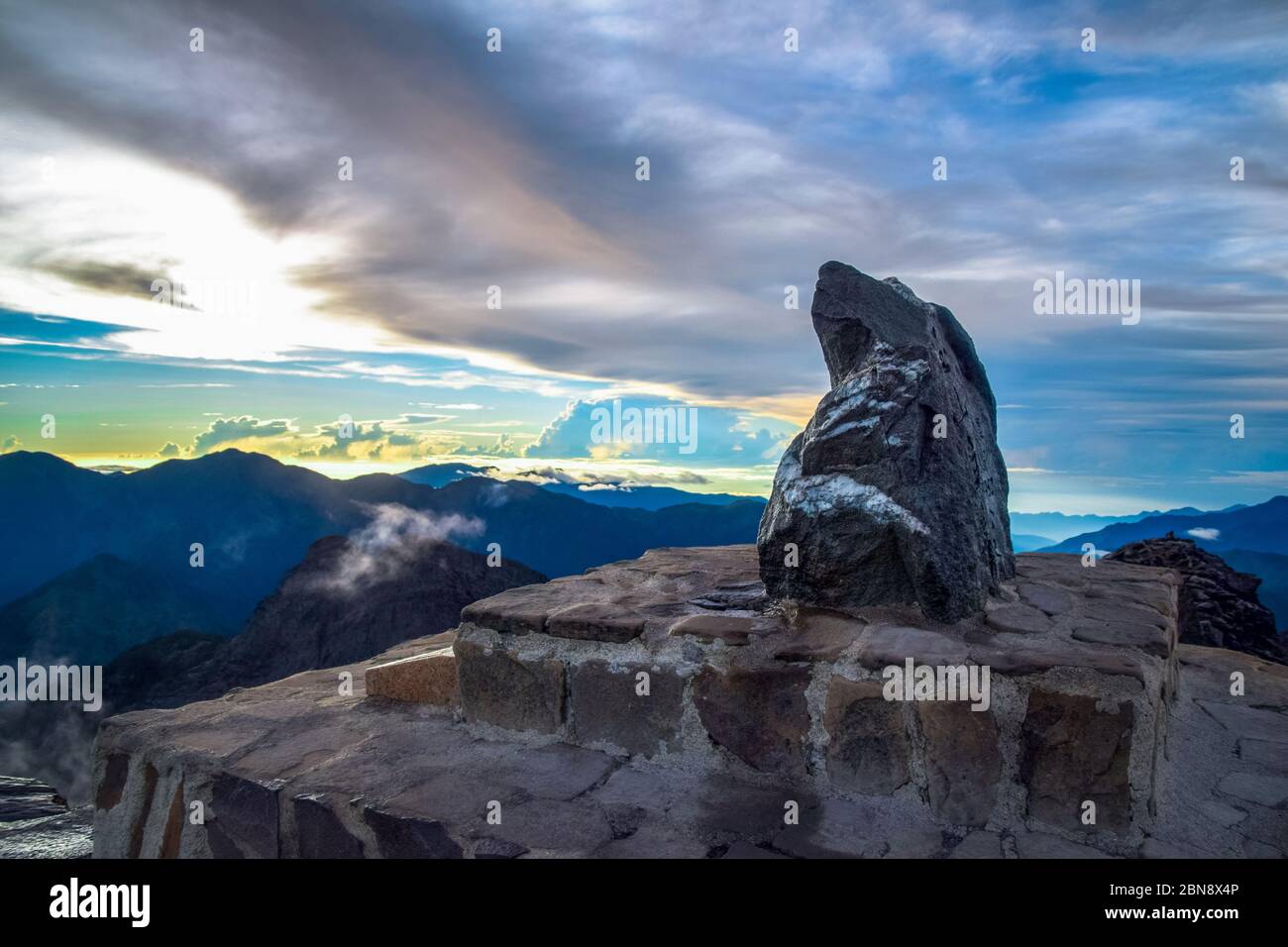 Mt.Jade Mountain/Yushan Landscape - The Highest Mountain on Taiwan ...