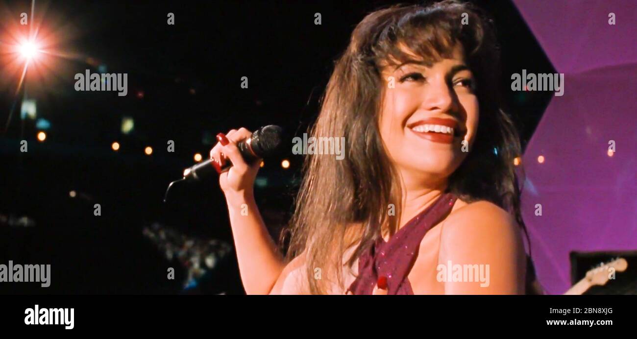 Selena Quintanilla Perez Singing